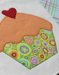 Cupcake Mug Rug | Pellon® Projects