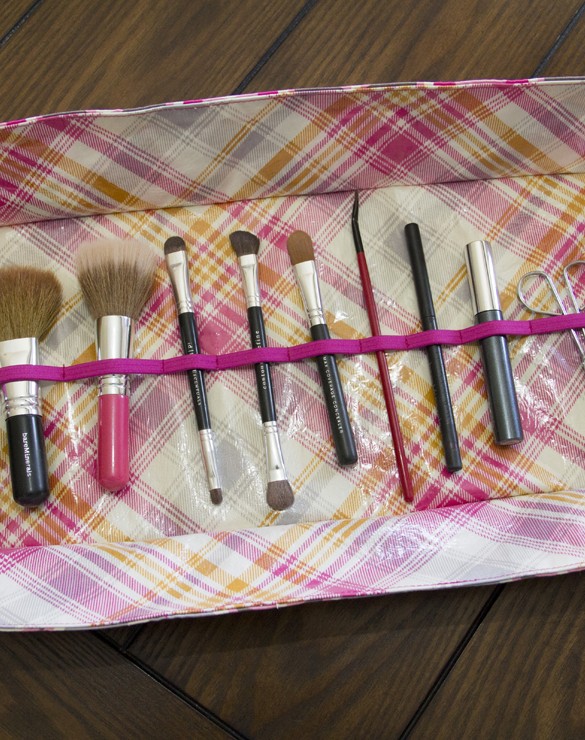 Make-Up Brush Pouch | Pellon® Projects